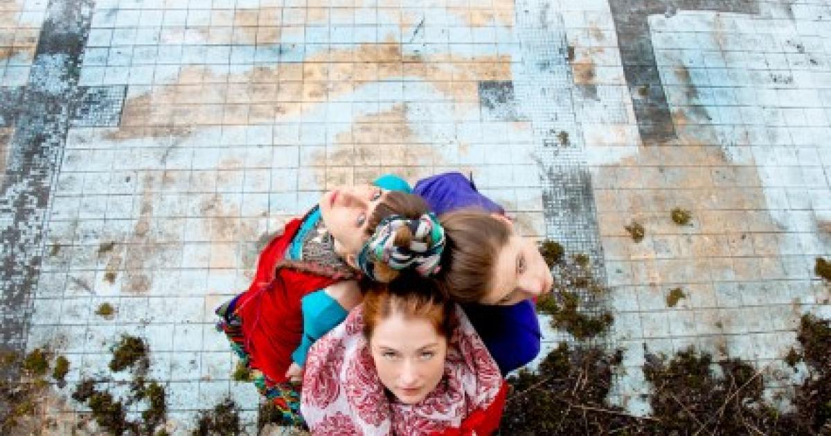 Folk Whirlwind Sutari to Wow Brazil | Event | Culture.pl