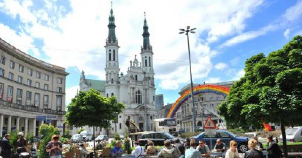 A Permanent Rainbow Over Warsaw | Article | Culture.pl