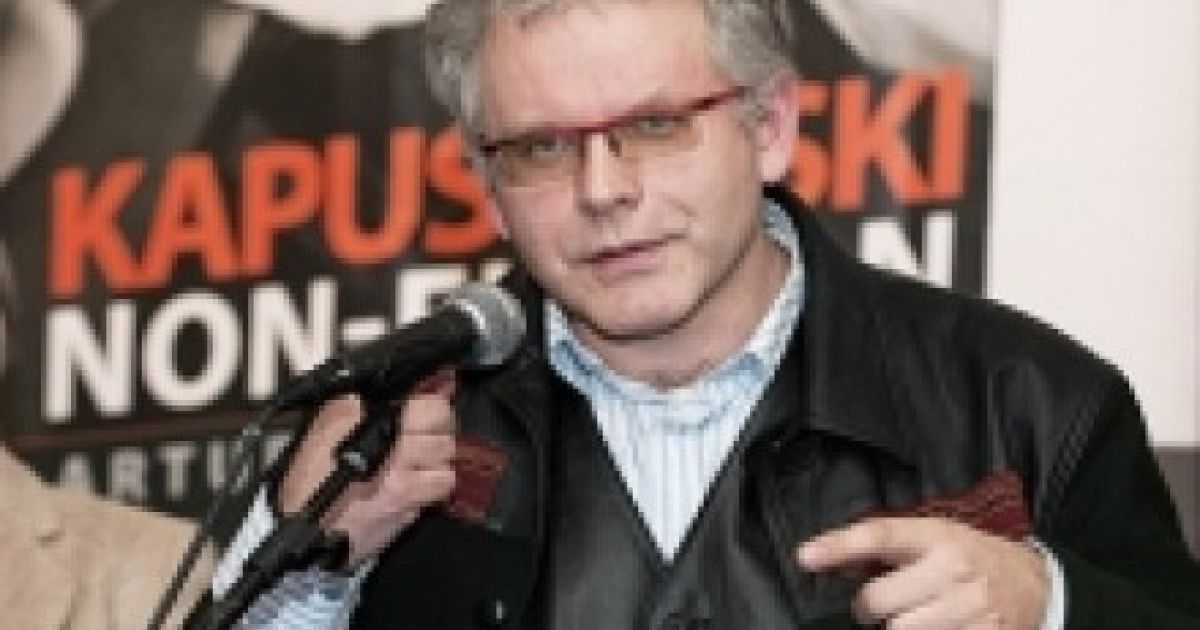 2010 Literature Review | Article | Culture.pl