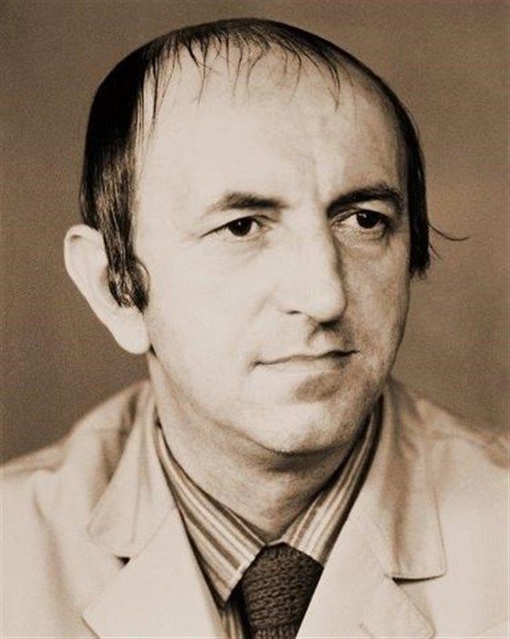 Julian Pałka - Życie i twórczość | Artysta | Culture.pl