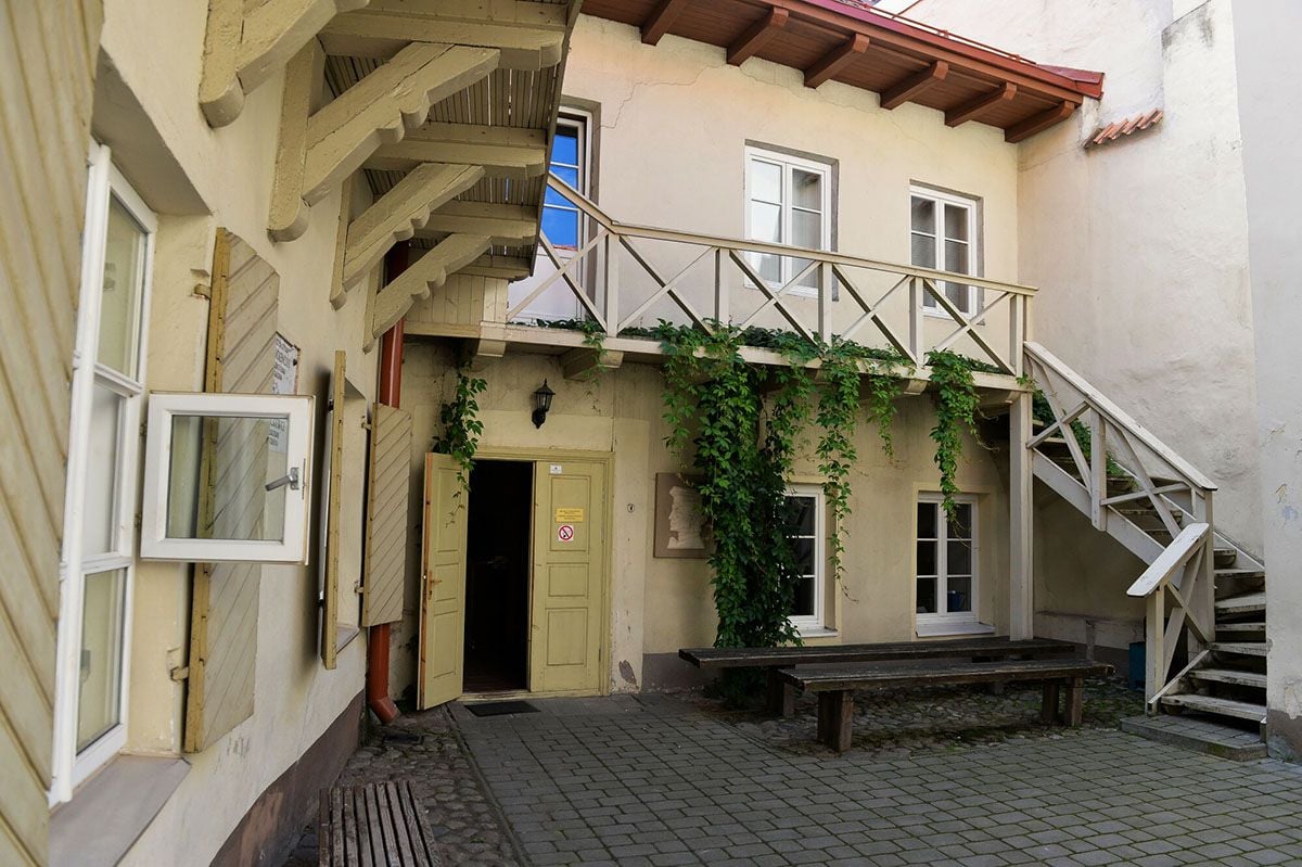 Adam Mickiewicz Slept Here! A Worldwide Guide to Museums of Poland’s ...