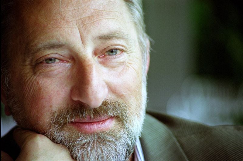 Julian Kornhauser - Biography | Artist | Culture.pl