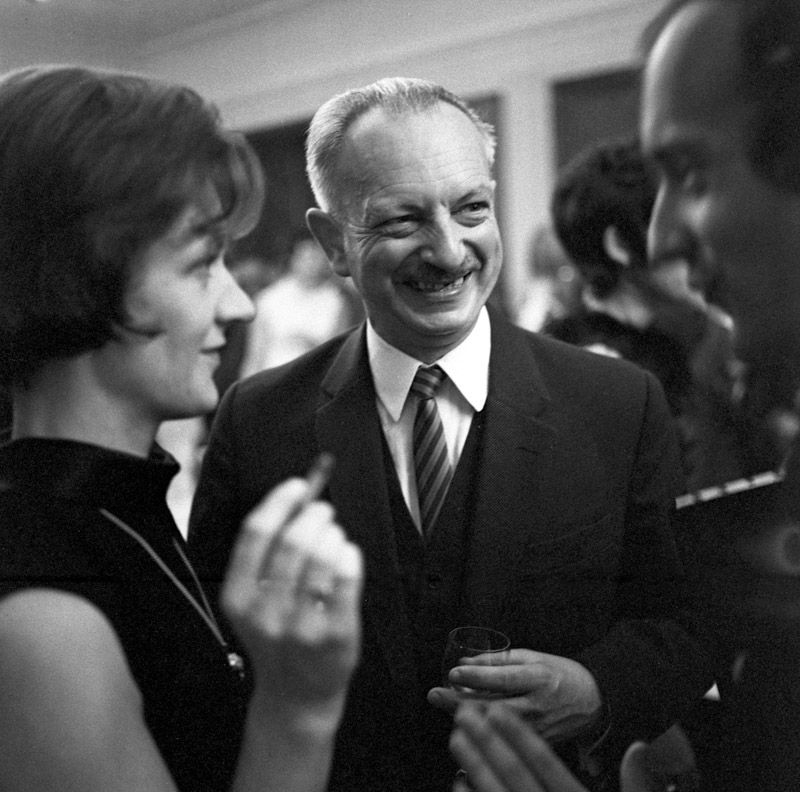 Andrzej Dobrowolski - Biography | Artist | Culture.pl