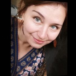 Magdalena Stoszek-Deng | Culture.pl