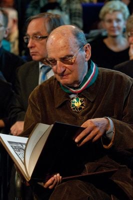 Sławomir Mrożek - Życie i twórczość | Artysta | Culture.pl